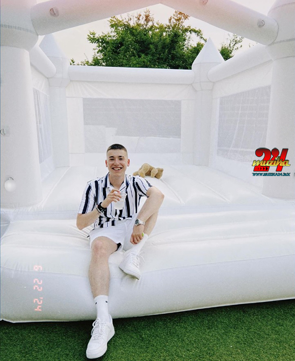 Ексклузивно: Ацо Пејовиќ, Милица Павловиќ, Пајак, Реља, Некст Тајм ...