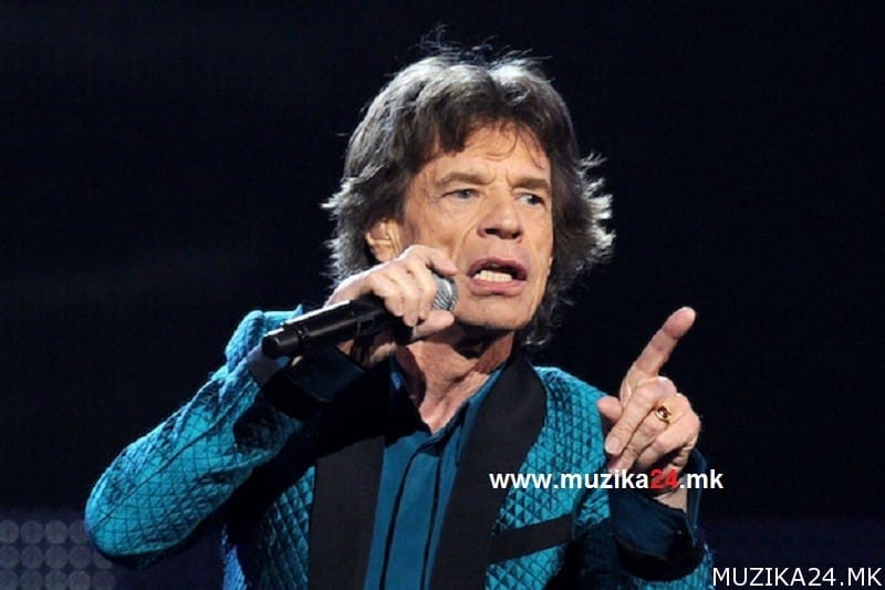 Рок легендата Мик Џегер со нова девојка? - Музика24